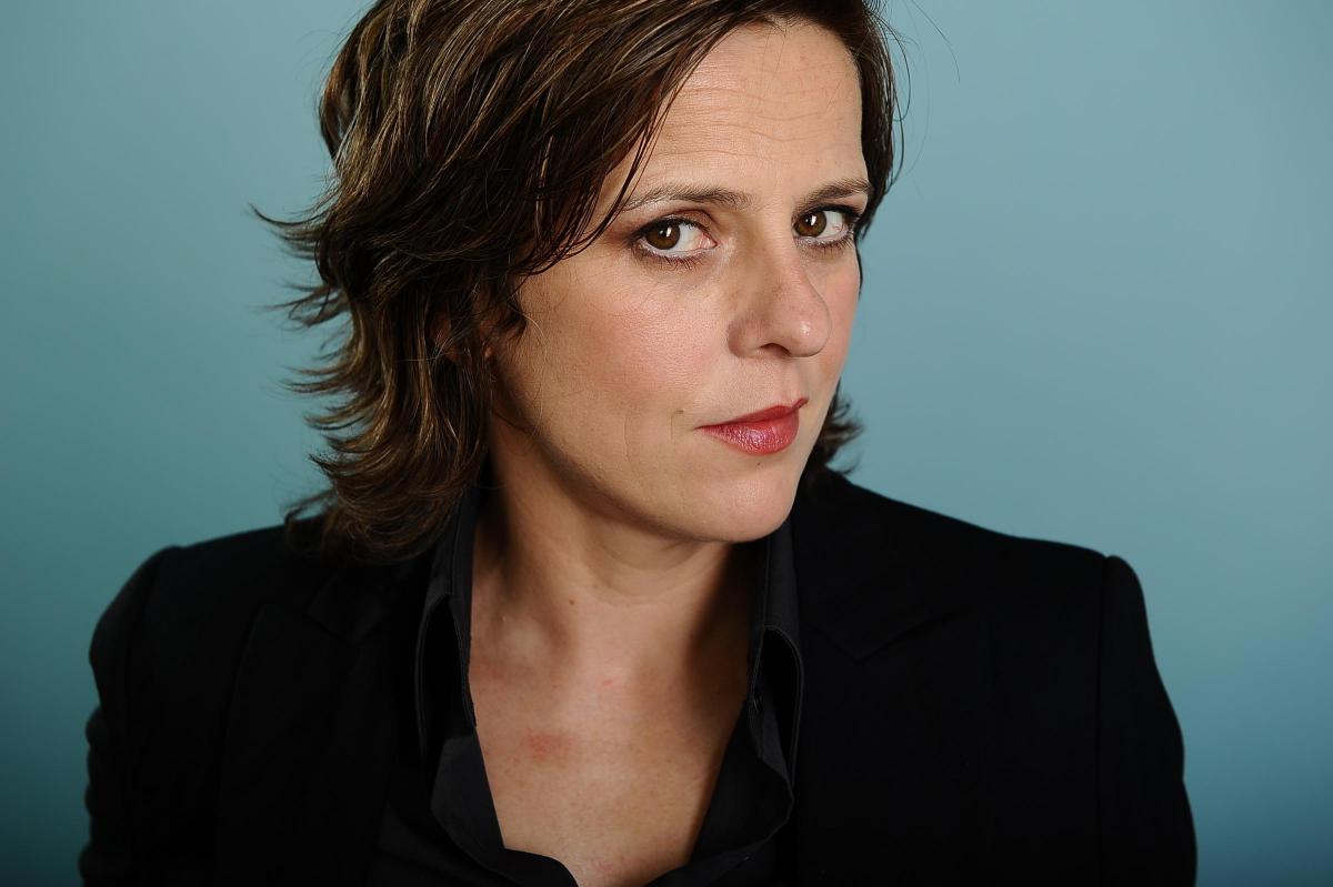 Rhona Cameron | LezWatch.TV